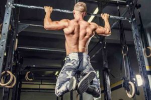Traction en pronation ou pull-up
